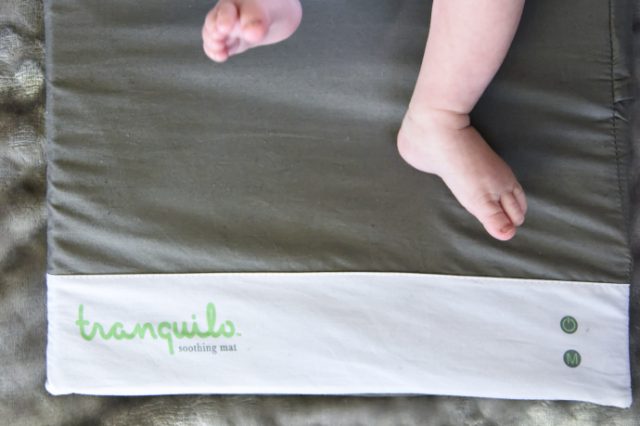 How to Calm Down a Baby with Colic with the Tranquilo Mat Review
