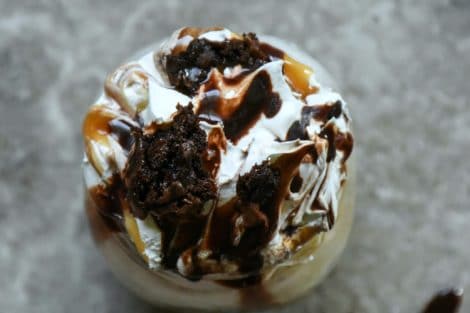 Frozen Root Beer Float Recipe: Salted Caramel Brownie Sundae